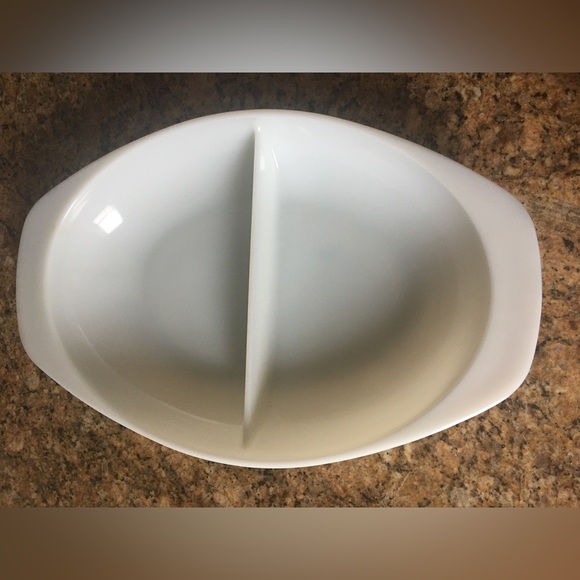 Pyrex | Kitchen | Vintage Pyrex Milk Glass Divided Dish | Poshmark